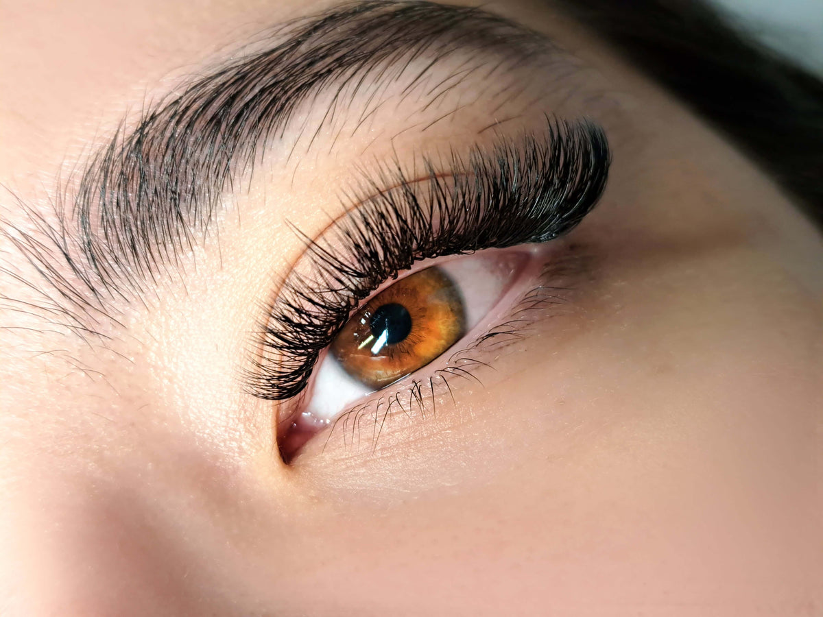 Les Tendances en Extensions de Cils pour 2025 : Le Guide Complet de Mi ...
